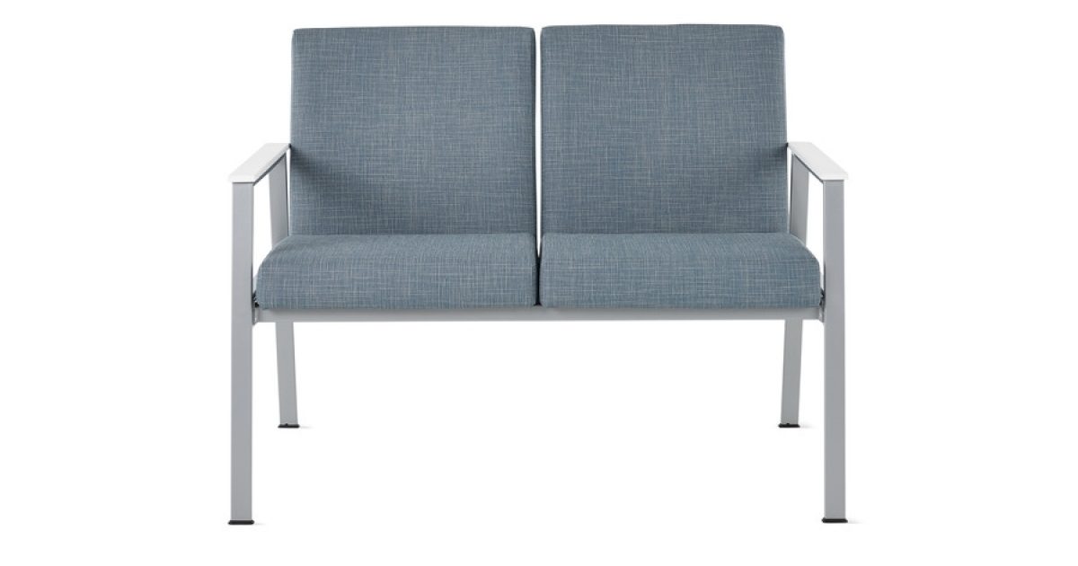 Nemschoff Easton Easy Access Chair | WRK LAB